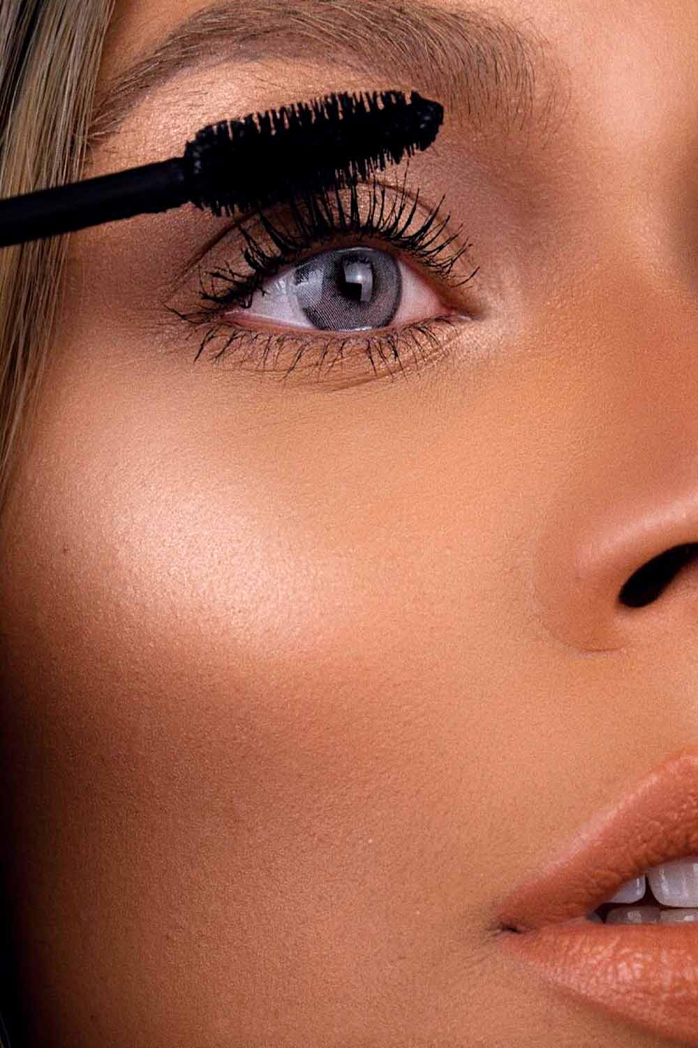 13 Makeup Tips for Photoshoot to Look Gorgeous