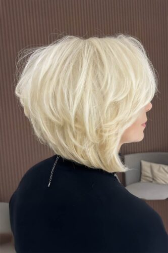 25 Top Stylish Short Haircuts for Thick Hair